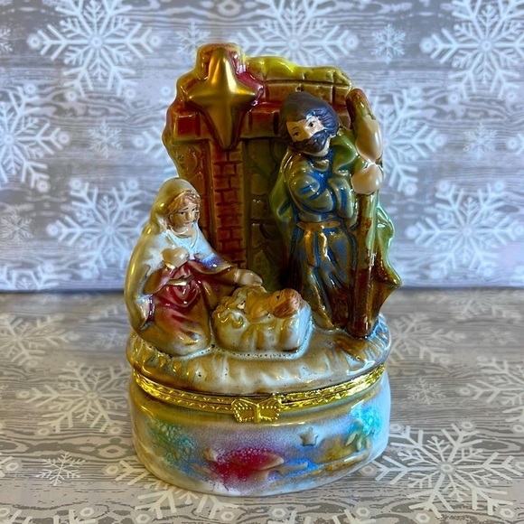 Greenbrier International | Storage & Organization | Vintage Lusterware ...